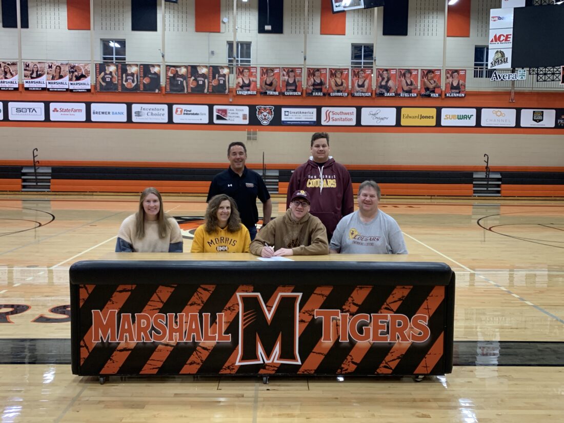 Dunn commits to UMM swim team | News, Sports, Jobs - Marshall Independent